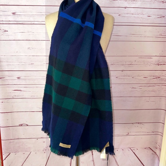 Burberry | Accessories | Authentic Nwt Burberry Lash Fringe Giant Exploded Check Scarf Wool ...